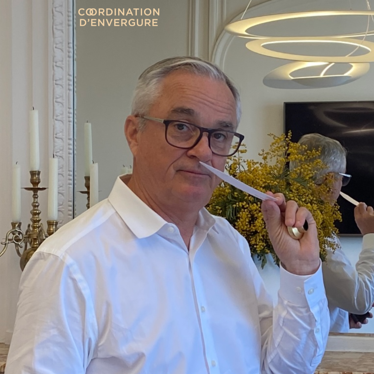 PRÉSIDENT DE COSMO INTERNATIONAL FRAGRANCES - Coordination d'Envergure